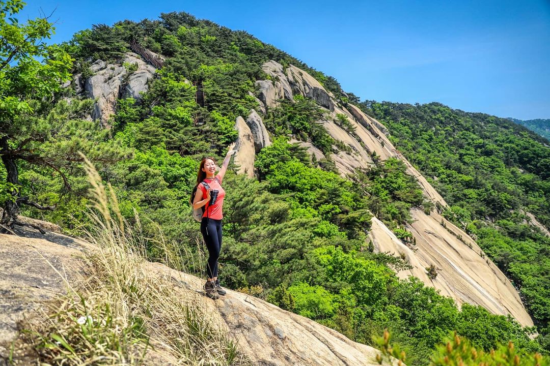 5 Hiking Trails Around South Korea That Are Worth The Climb - Hype Malaysia