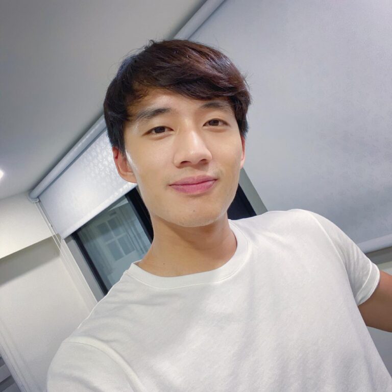 Did Local Artist Jack Tan (Ah Zhe) Give Up His Malaysian Citizenship ...