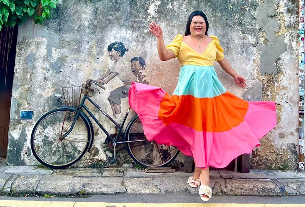 Netizen Blames Thai Internet Celeb Happy Polla For Traffic Jam In ...