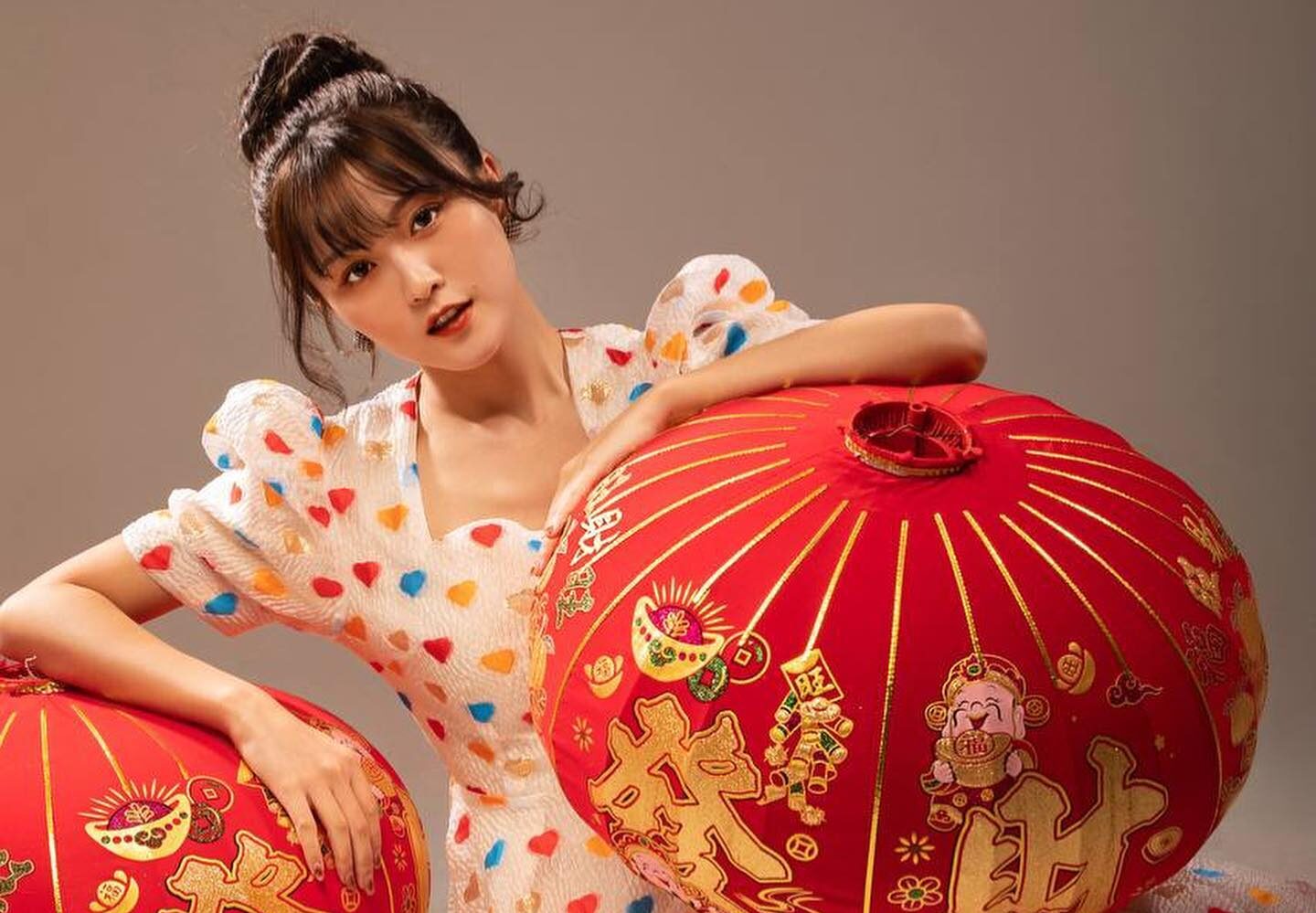 (Video) M'sian YouTuber Han Xiao Ai Almost Swept Away In Bentong Flash Flood - Hype Malaysia