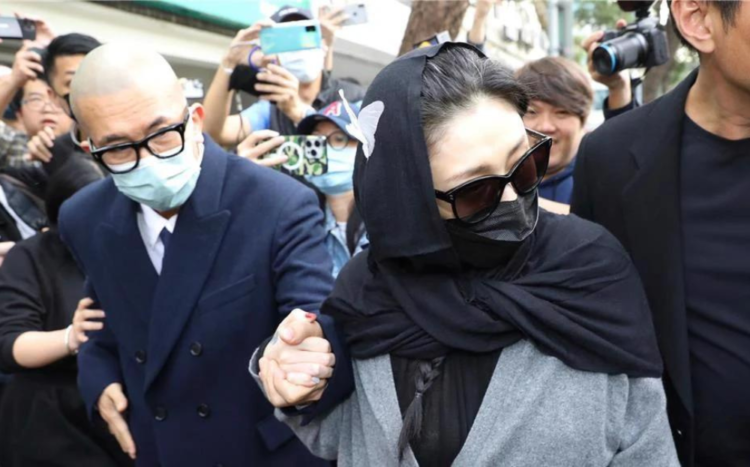 Netizens Claim Barbie Hsu’s "See-Through" Dress Worn At Funeral Was ...